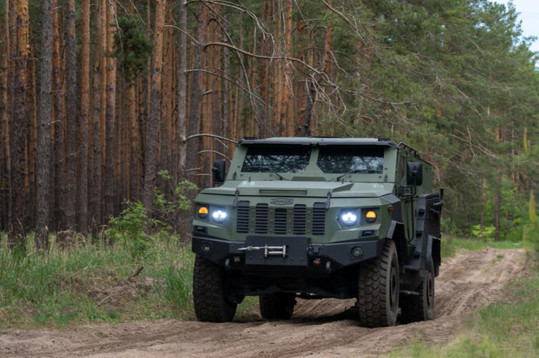Ukrainian Armor reveals price and details of Varta-2 armoured vehicle ...