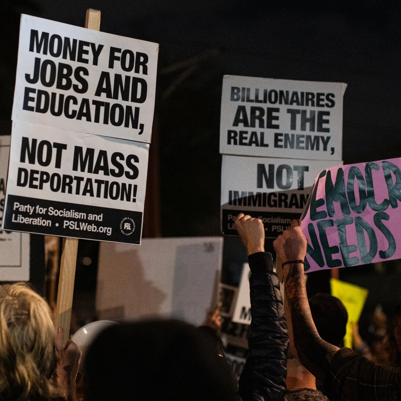 Ahead of midterms, Democrats mobilize around immigration, anti-ICE ...
