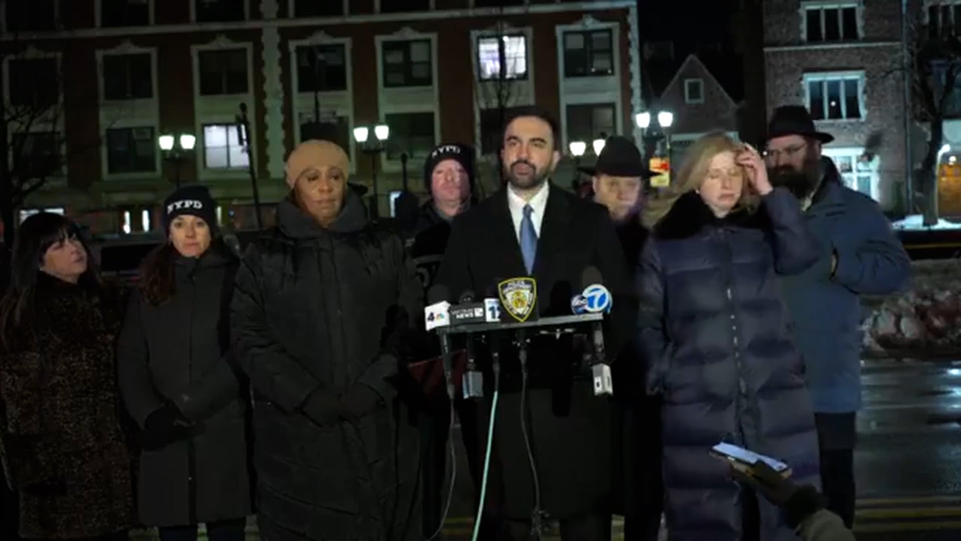 Mamdani holds press conference after car rams Chabad headquarters in ...