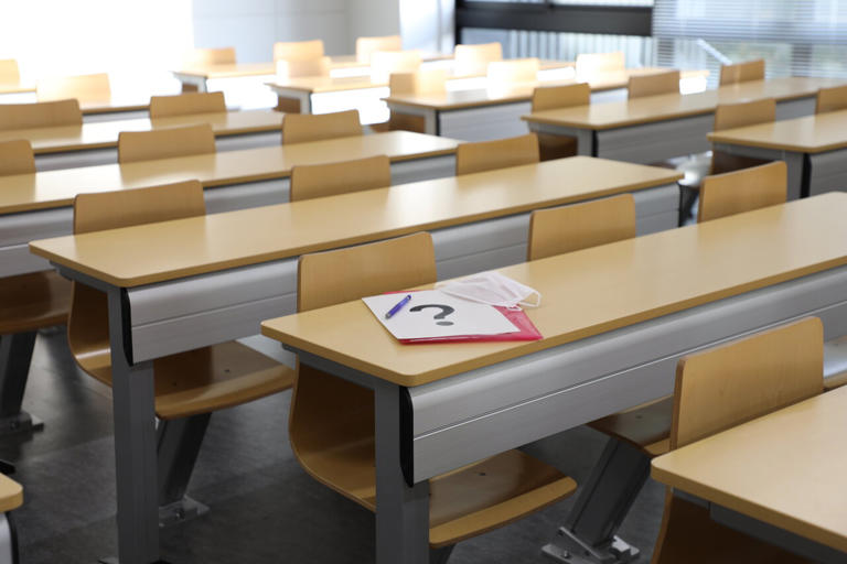 Is everyday school life more stressful for teenagers than a global ...