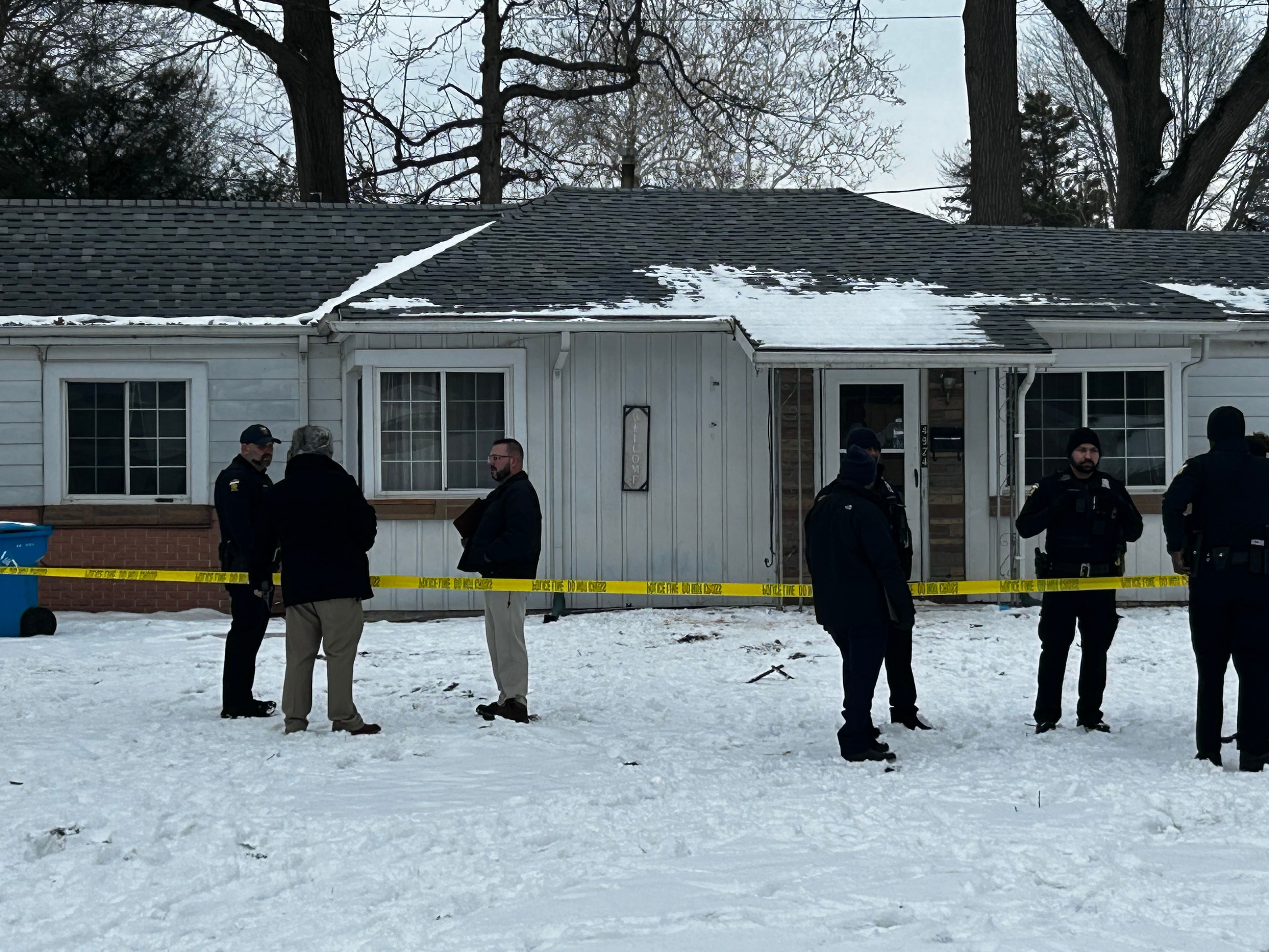 Toledo man accused of brutally stabbing family members