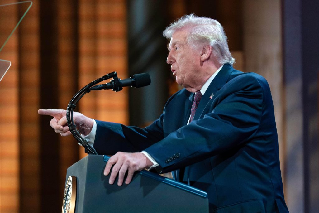 Democratic lead in Hispanic polling 'concerning' for Trump in 2026 ...