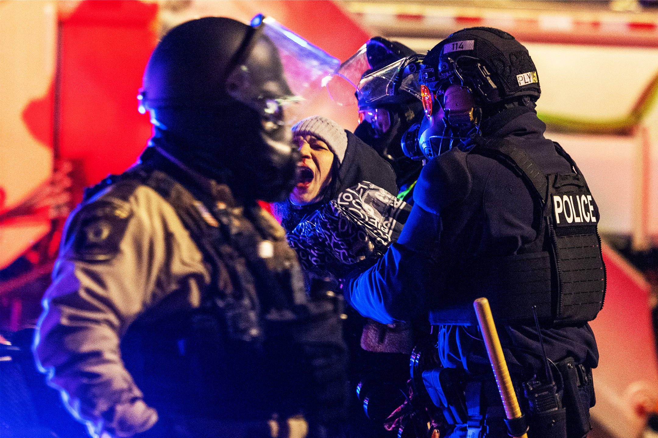 Immigration officers sweeping protestors’ photos, license plates and ...