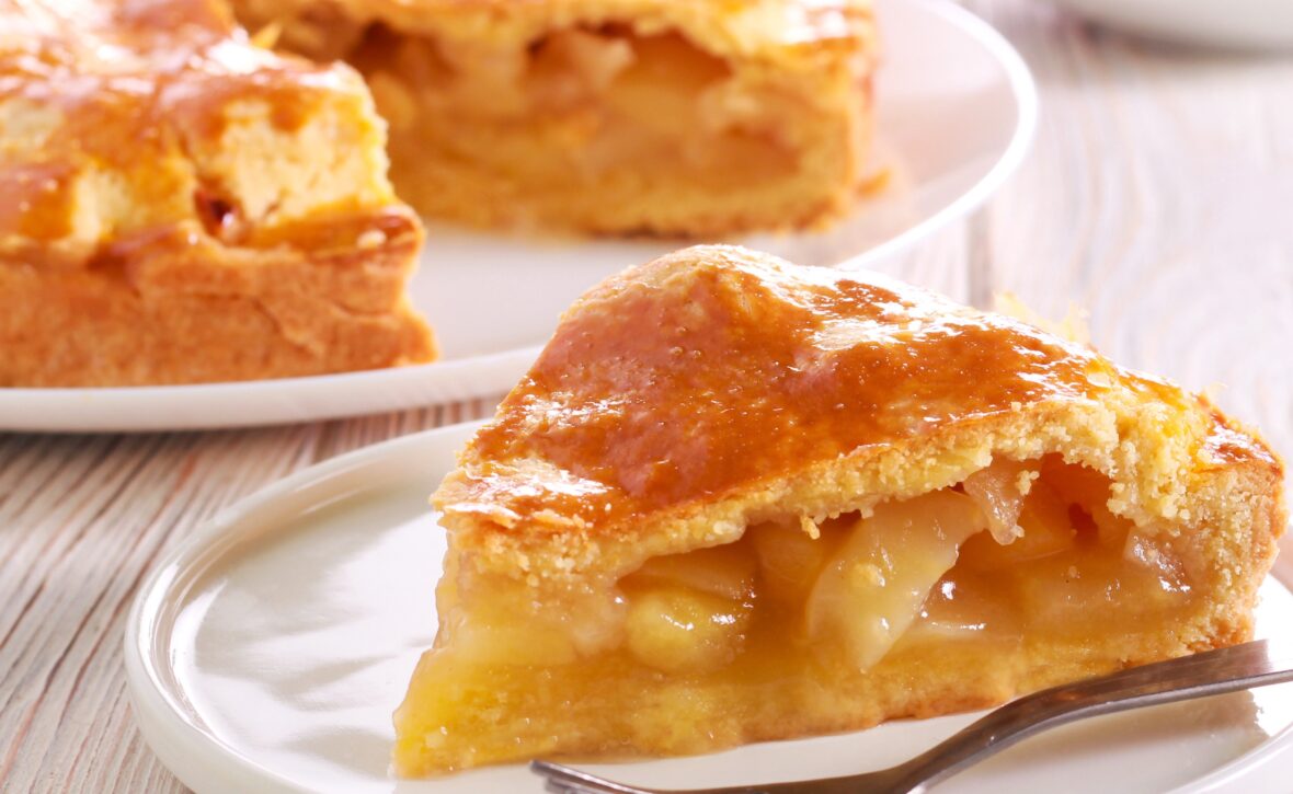 Classic old-fashioned apple pie recipe