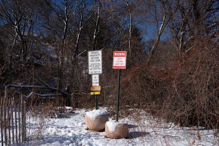 What to know about the court ruling on public access to Lake Michigan