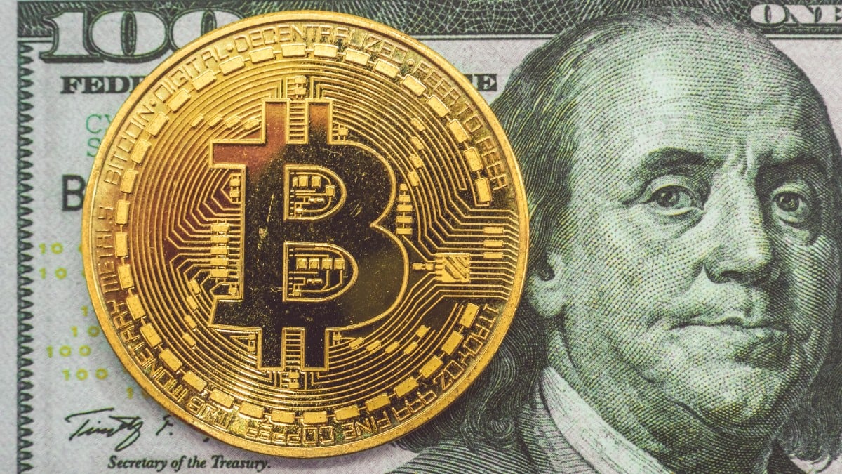 Paura sui mercati. Colpa della divergenza fra Bitcoin, oro e azioni USA
