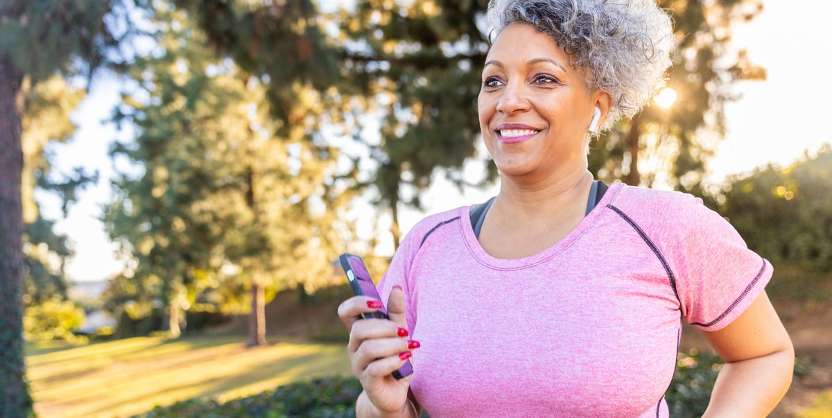 Scientists find 2 turning points when aging accelerates in the body—and ...