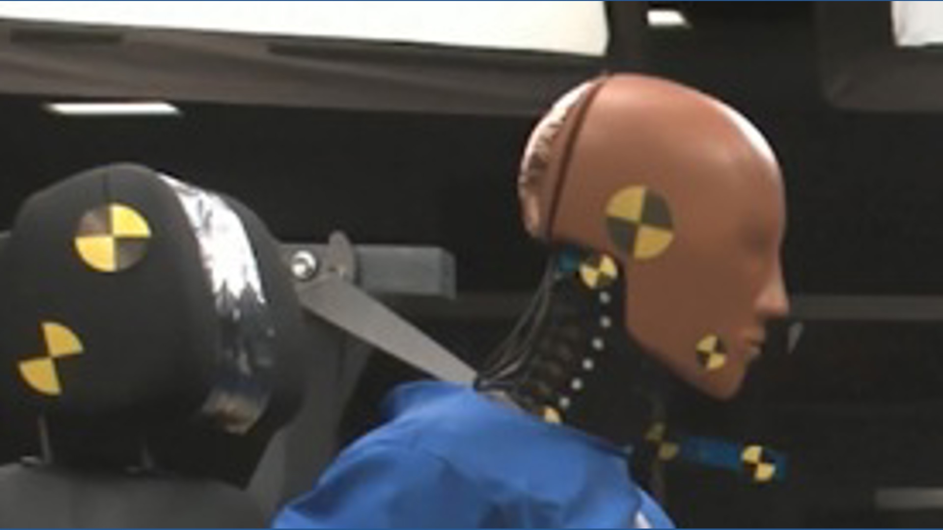 Results of new crash safety test on neck injuries in small SUVs
