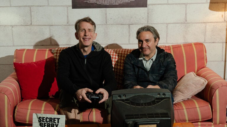 Rhode Island man finds exotic lizard while shoveling driveway