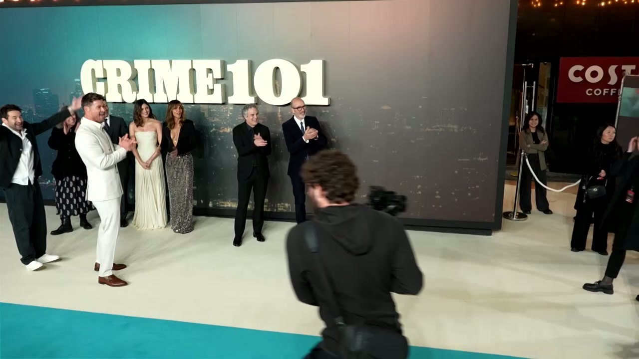 Chris Hemsworth and Mark Ruffalo reunite for 'Crime 101'