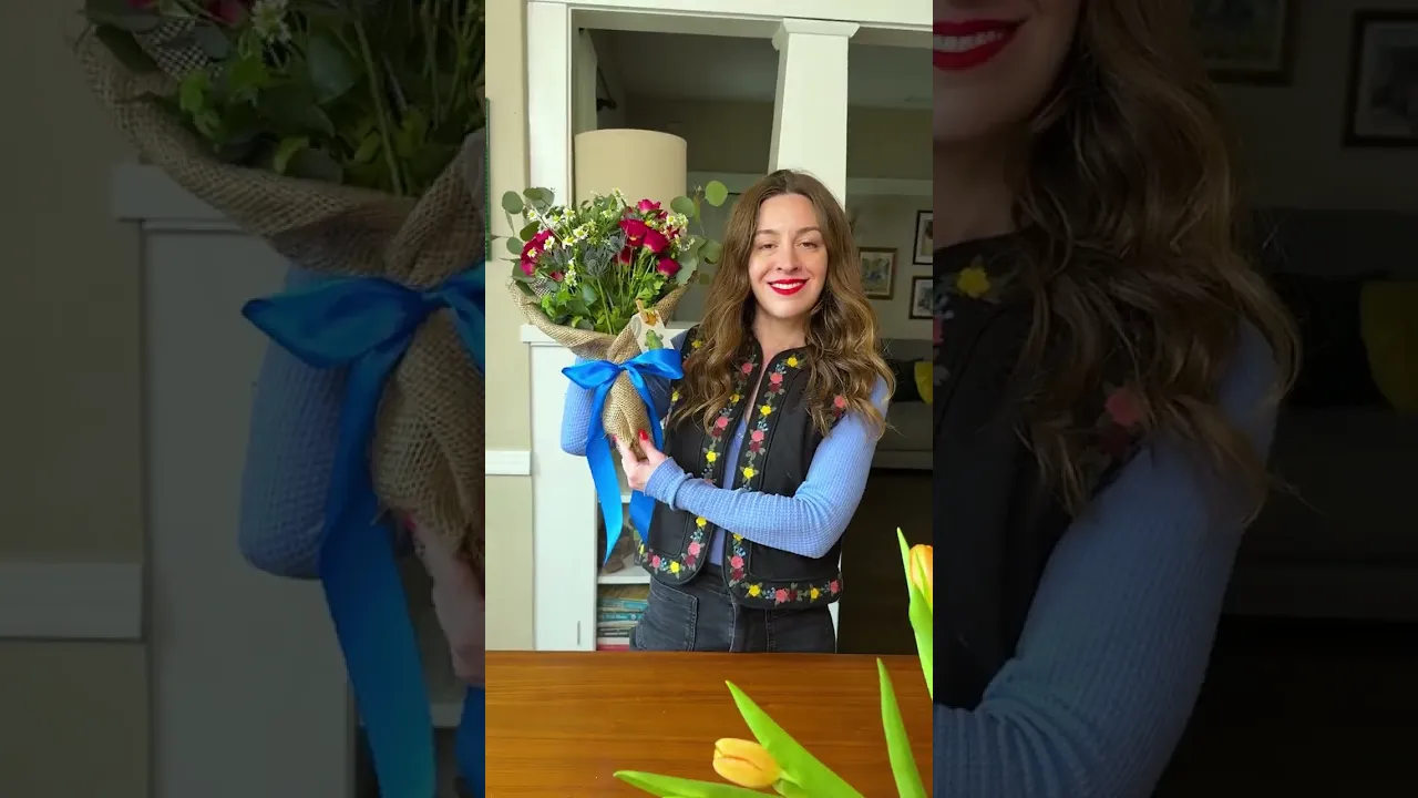 Floral gift ideas!💐 #floraldesign #giftgiving #bouquet #flowers # ...