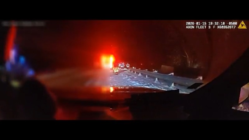 Video: Driver crashes into 2 men, cruiser stopped at crash scene in ...