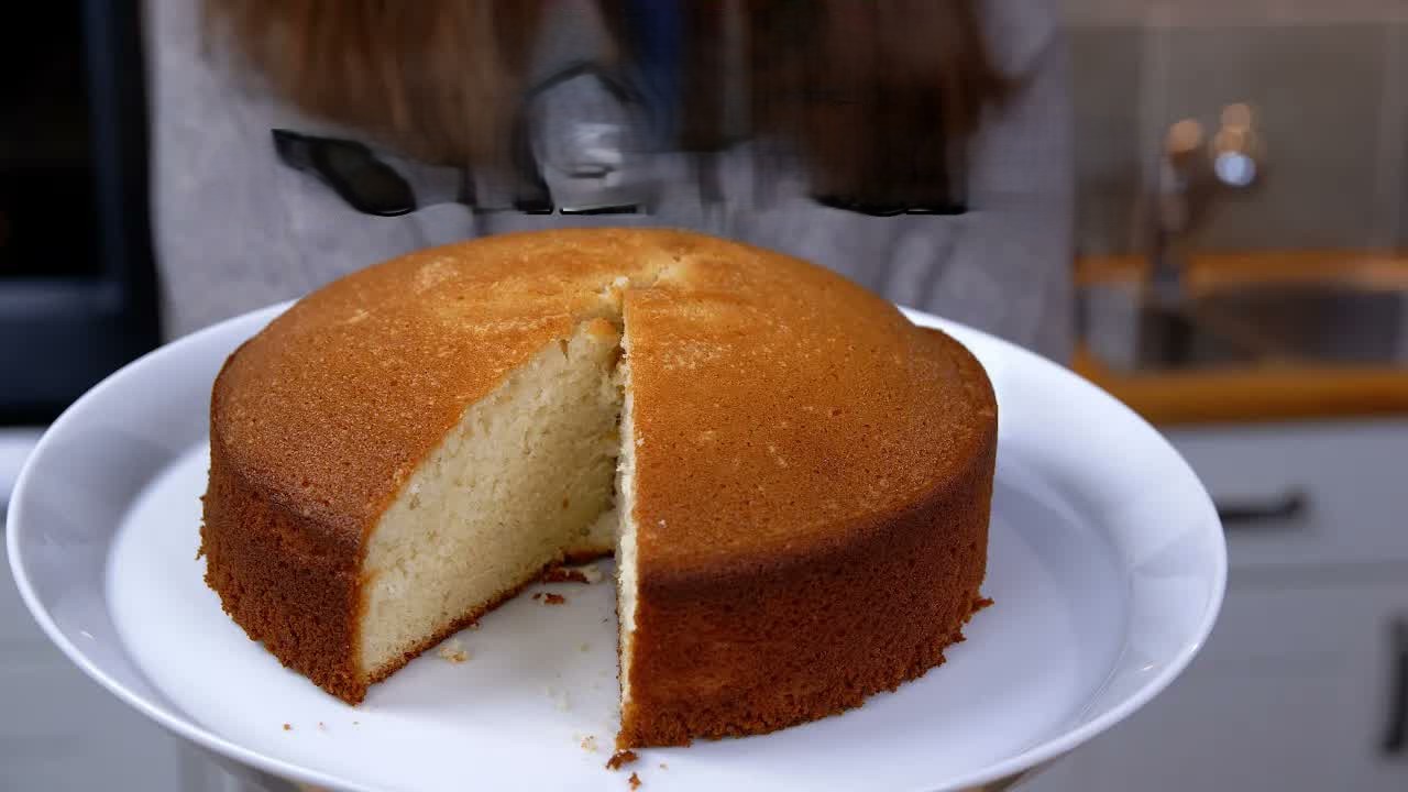 How to bake a 1920s hot milk cake using an old school recipe