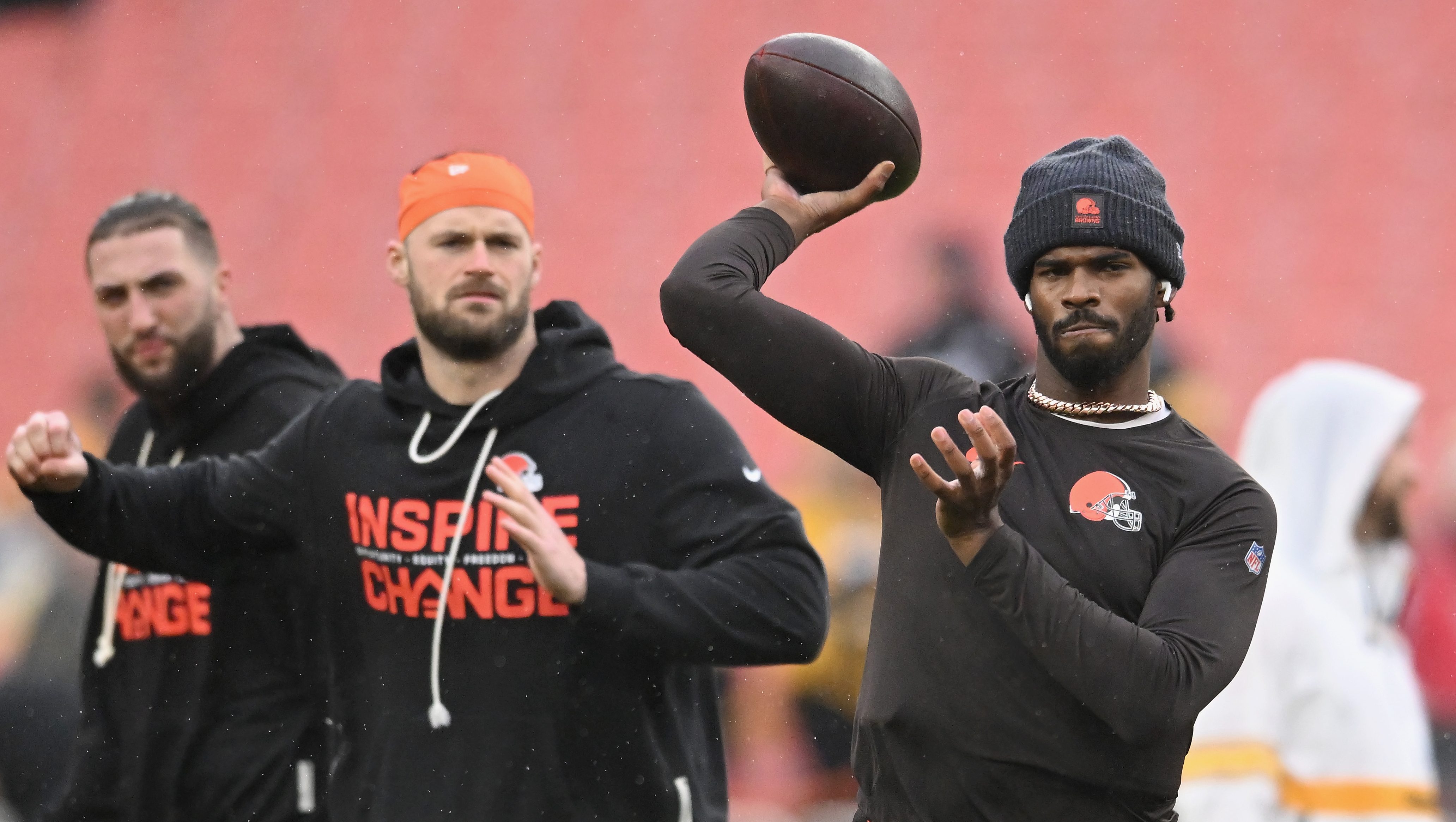 3,600-yard QB emerges as threat to Shedeur Sanders amid Browns’ turmoil