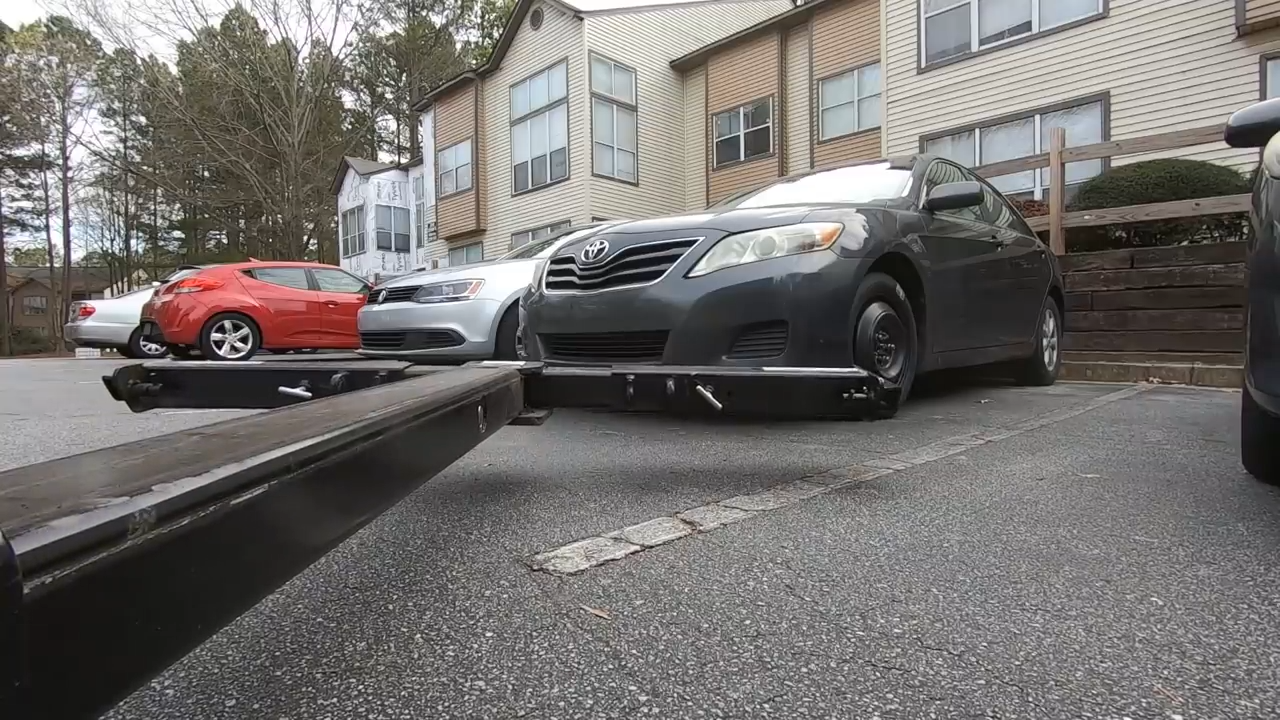 He tried paying cash but the tow was already off the property