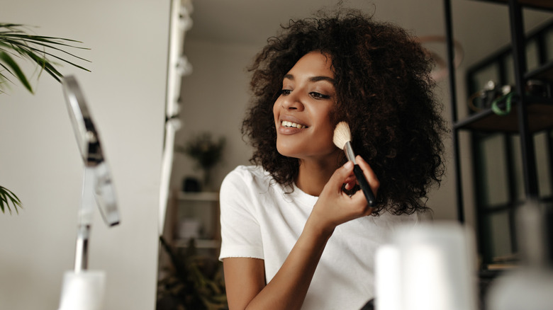 Easy application tips for flawless foundation (yes, smooth & silky ...