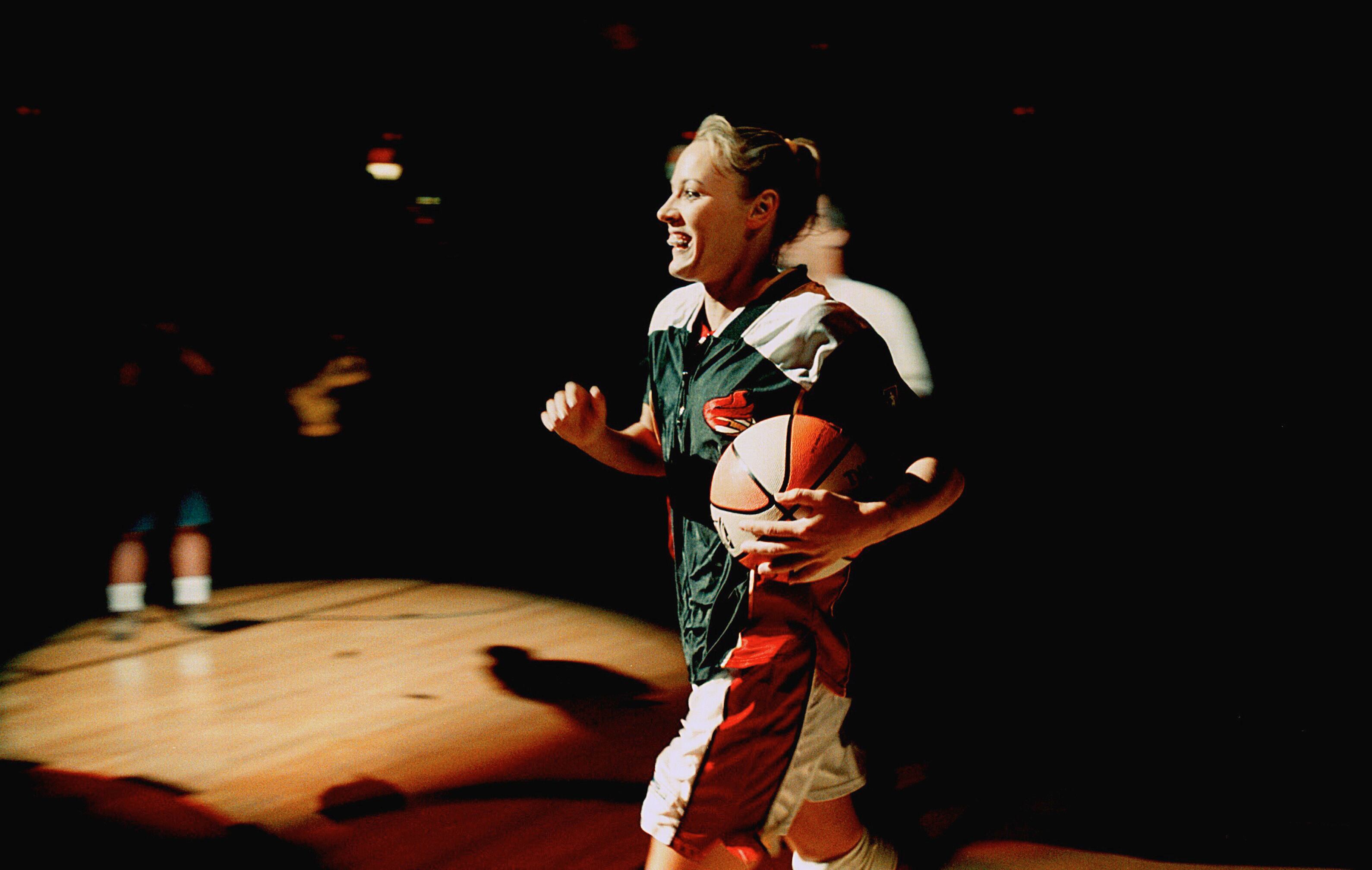 ‘I’ve gotten that closure’: Portland Fire legend Jackie Stiles excited ...