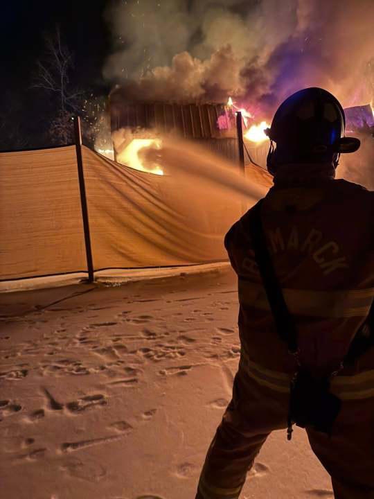 Early-morning fire destroys Bismarck family’s home