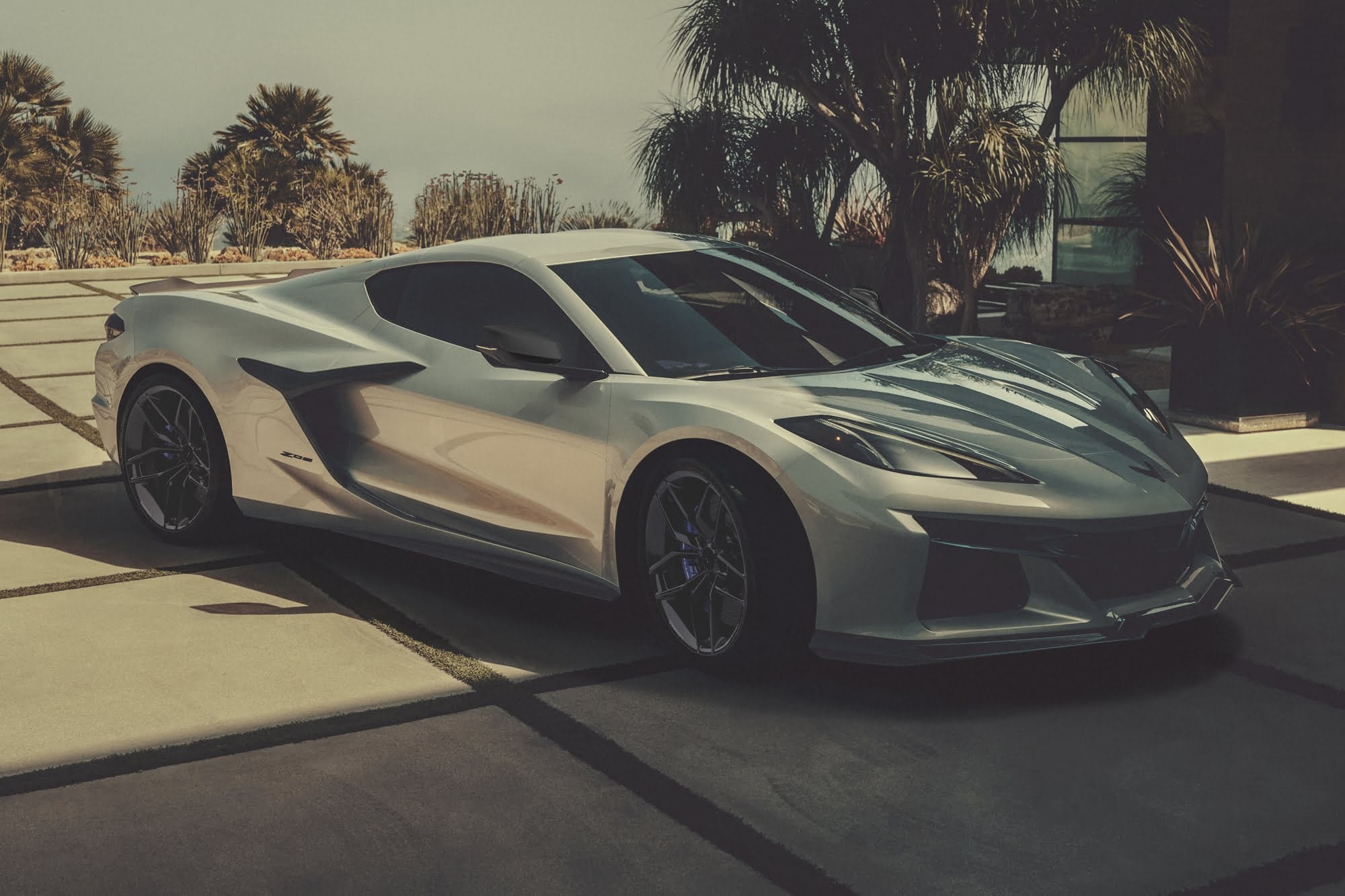 Chevrolet reveals Japan-exclusive 2026 Corvette Z06 Santorini edition ...