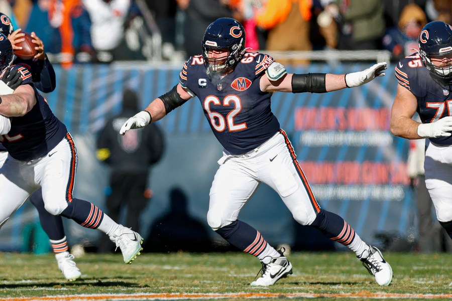 Joe Thuney named finalist for NFL Protector of the Year