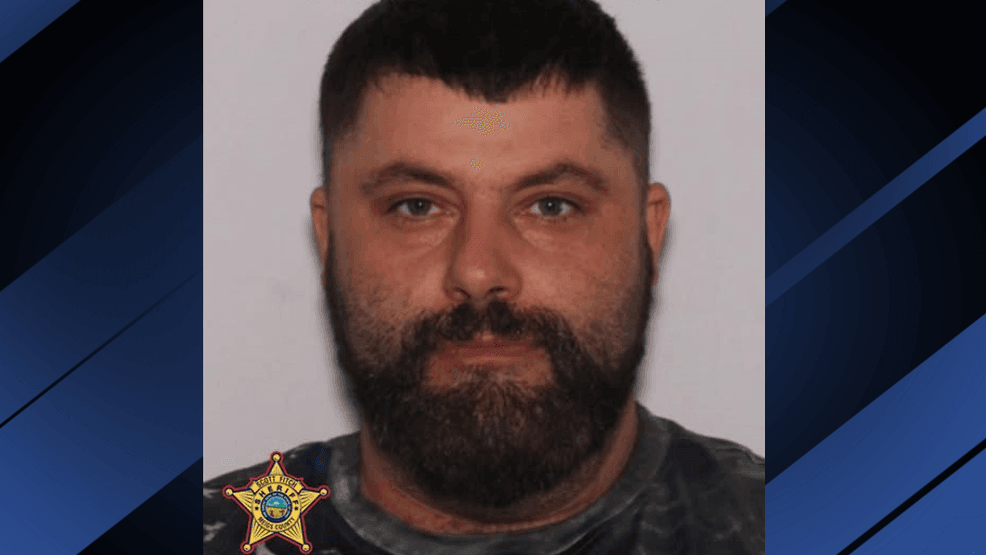 Man sought by Meigs County deputies on litany of charges