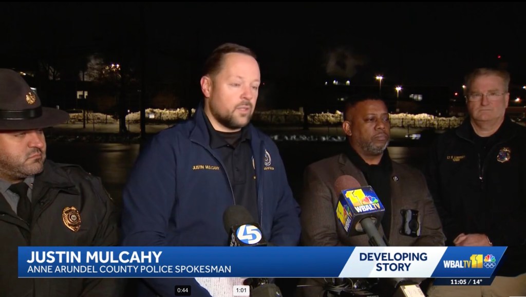 Security guard 'snaps,' kills coworker during performance evaluation at ...