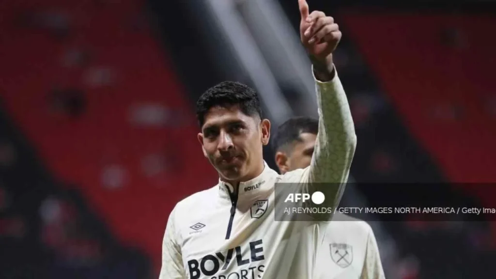 Fenerbahçe y Edson Álvarez van al repechaje de la Europa League