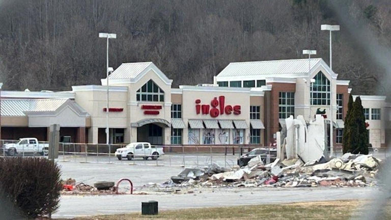 Demolition begins in Swannanoa for new, larger Ingles store