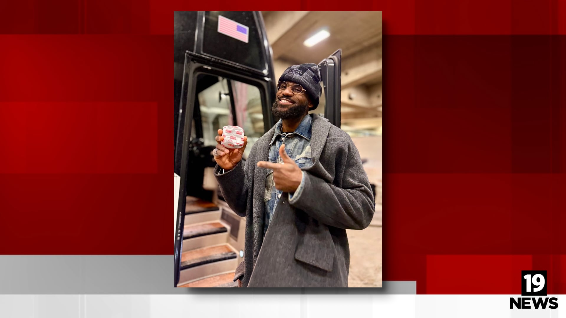 Home cooking: LeBron, Bronny feeling right at home