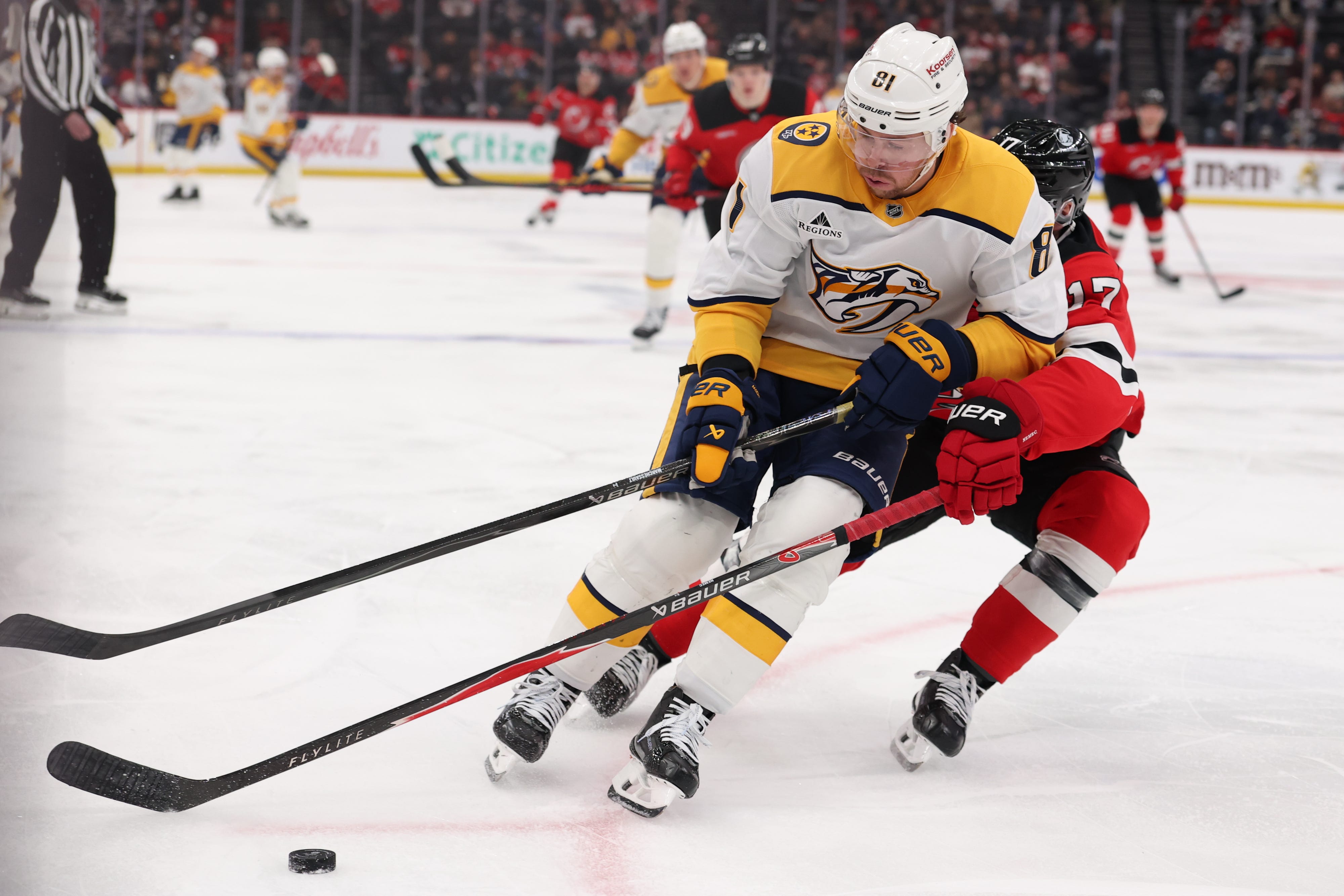 Nashville Predators, New Jersey Devils tied 2-2 in 3rd, live updates ...
