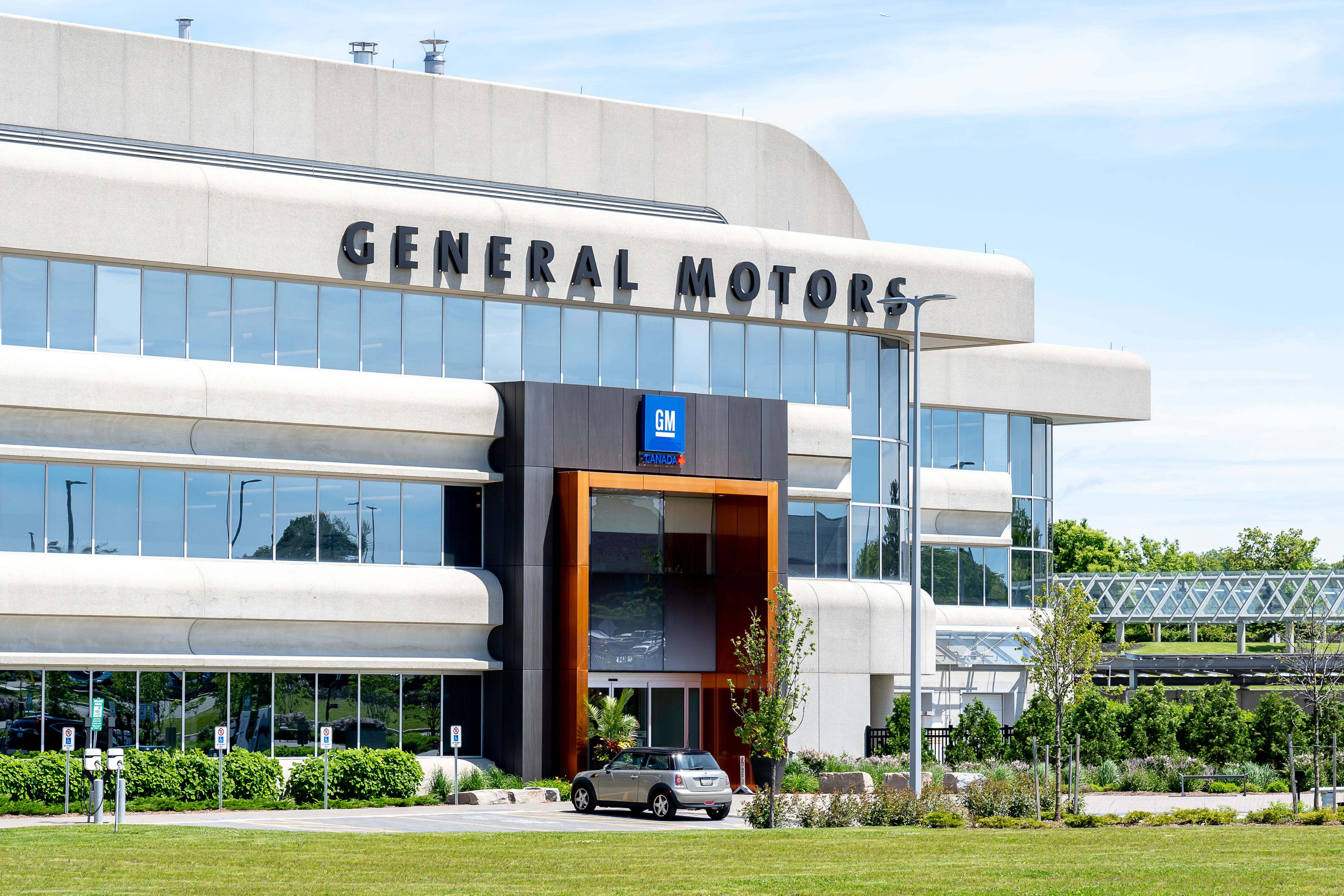 FTC orders GM, OnStar to stop sharing VA driver data
