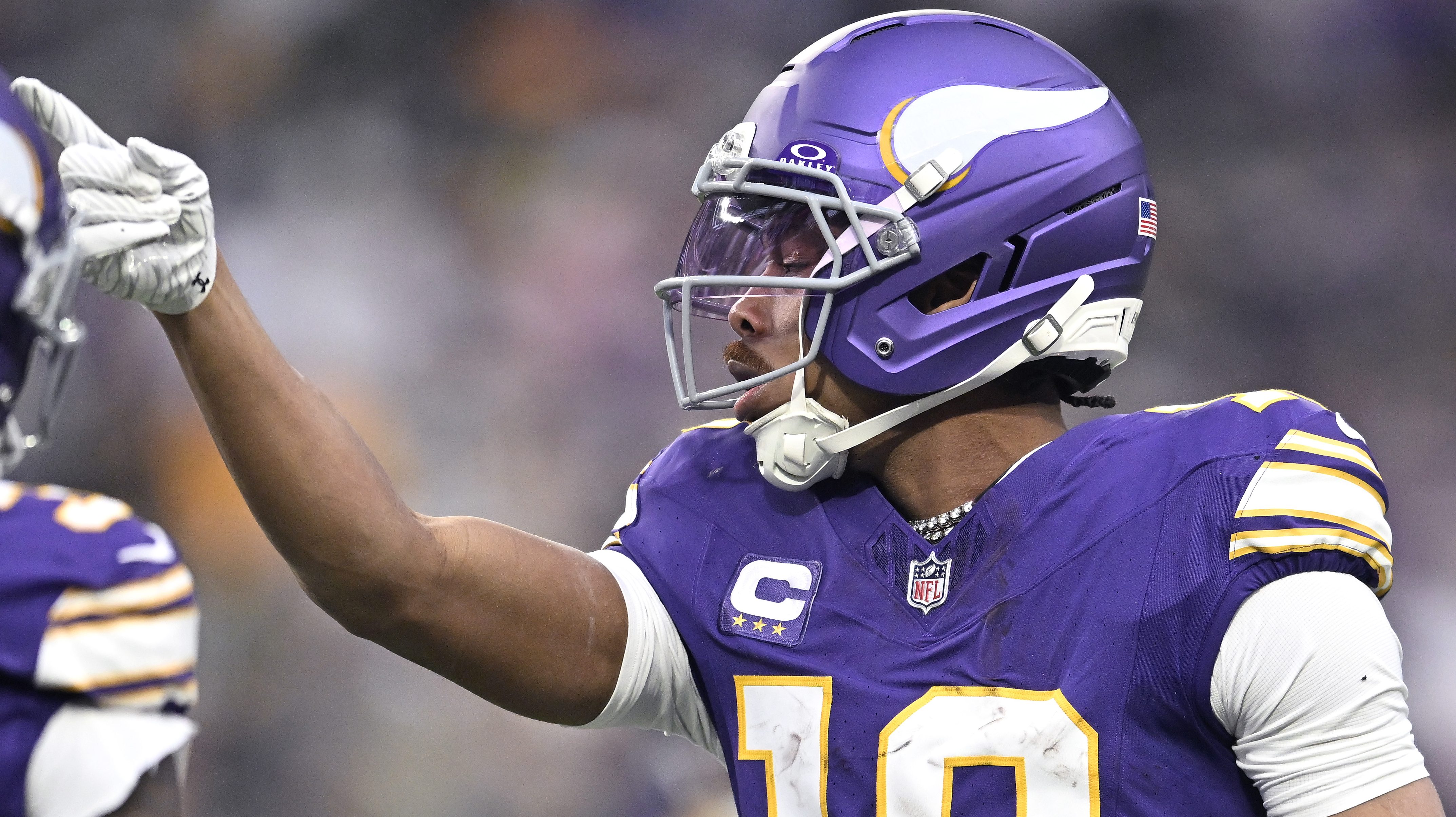 Pro Bowl QB definitely on the Vikings' radar