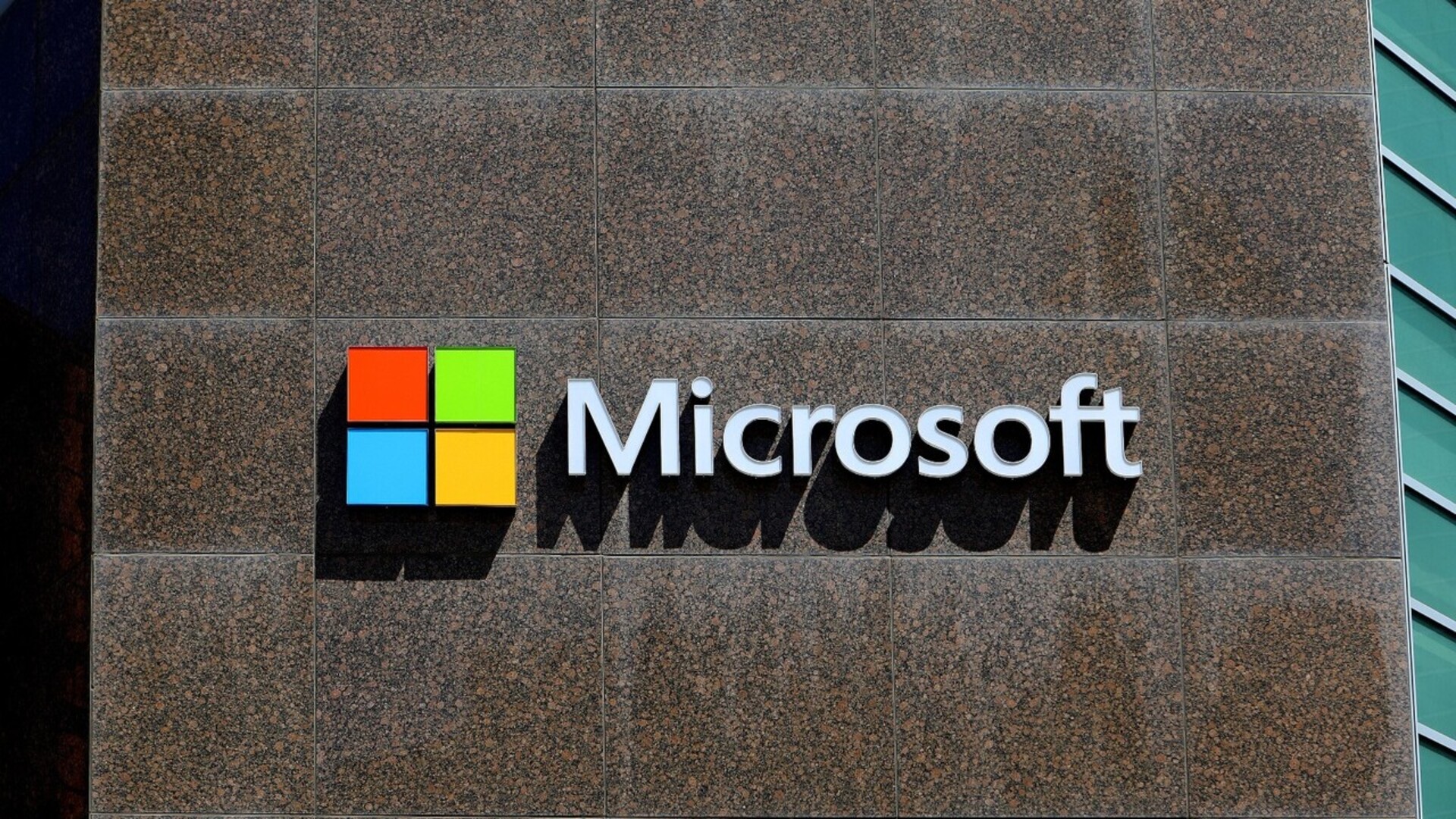 Microsoft's shares plummeted by $400 billion in a single day