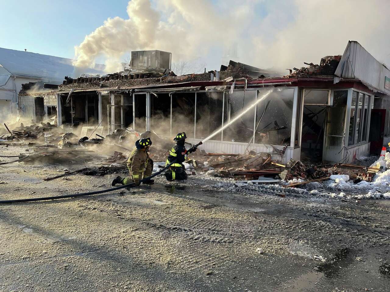 Patti's Place owners reel after restaurant destroyed in Thomaston fire ...