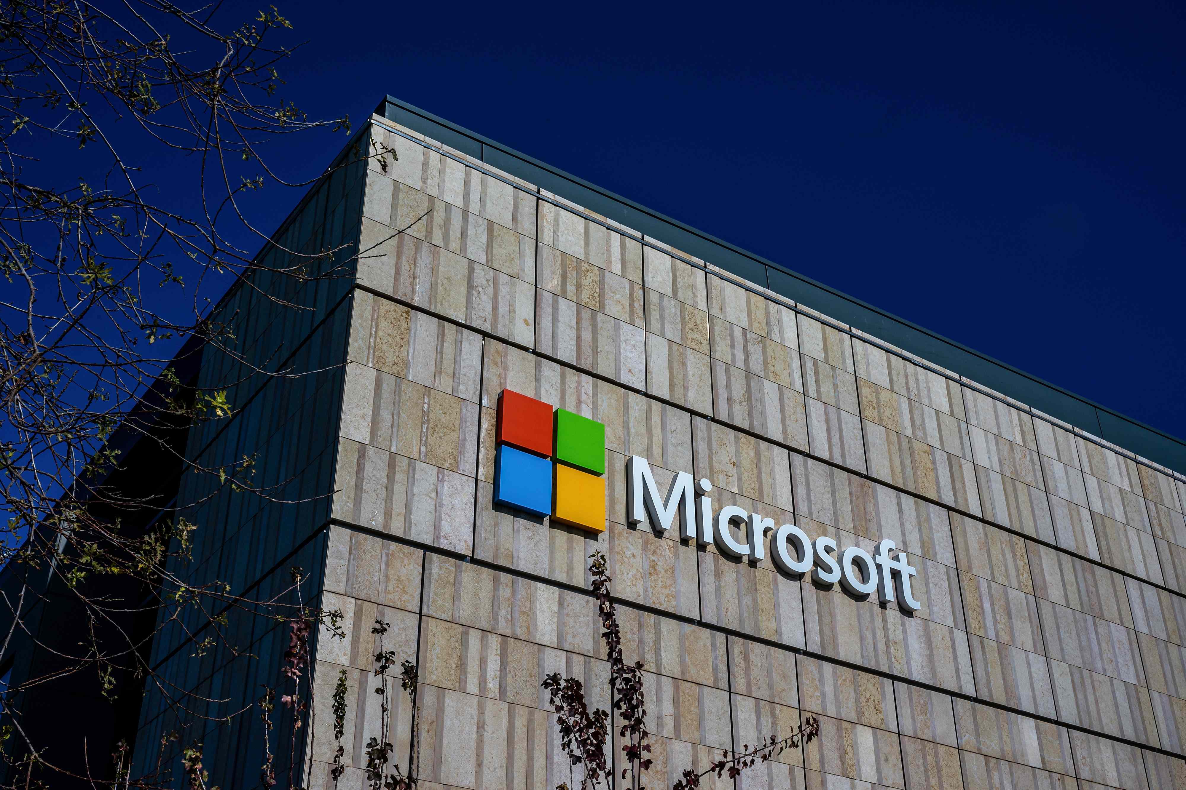 Microsoft shares plunge 10%, wiping out nearly $360 billion in market value