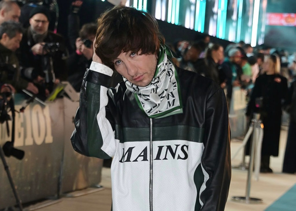 Barry Keoghan channels Ringo Starr with wild new haircut ahead of ...