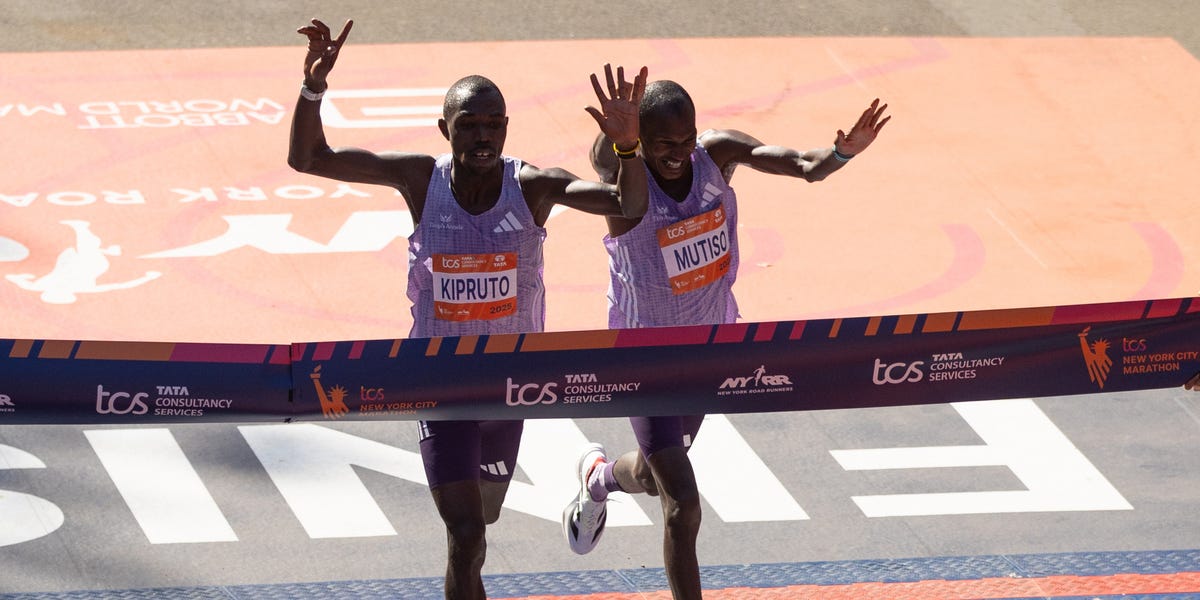 Why I weirdly love getting passed at the end of a race