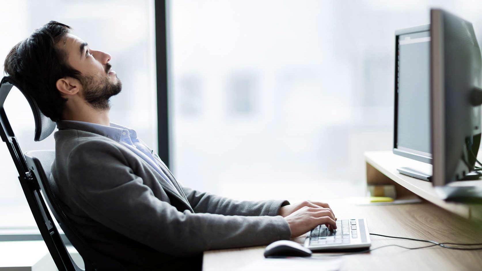 How these 10 bad habits are sabotaging your 40s