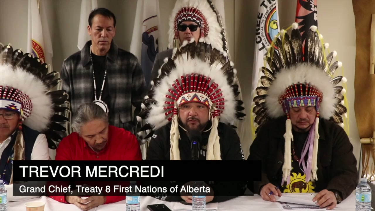 First Nation chiefs stand together to oppose an independent Alberta