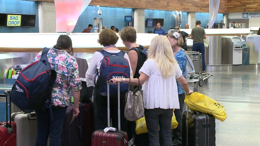 Hawaiʻi saw less tourists, more spending in 2025