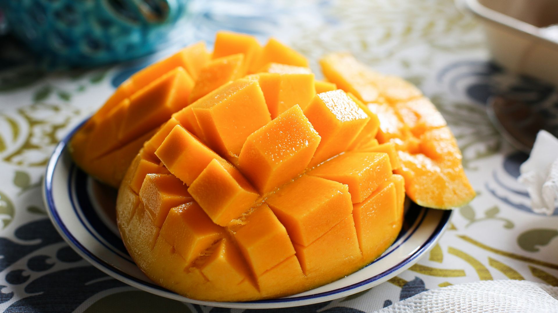 20 fruits that taste as sweet as dessert