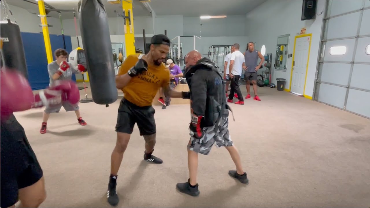 Shane Mosley Jr. working the body guard drill with Bones Adams at Bones ...
