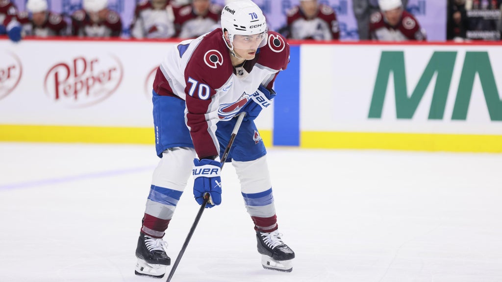 Colorado Avalanche ink defenseman Sam Malinski to 4-year extension