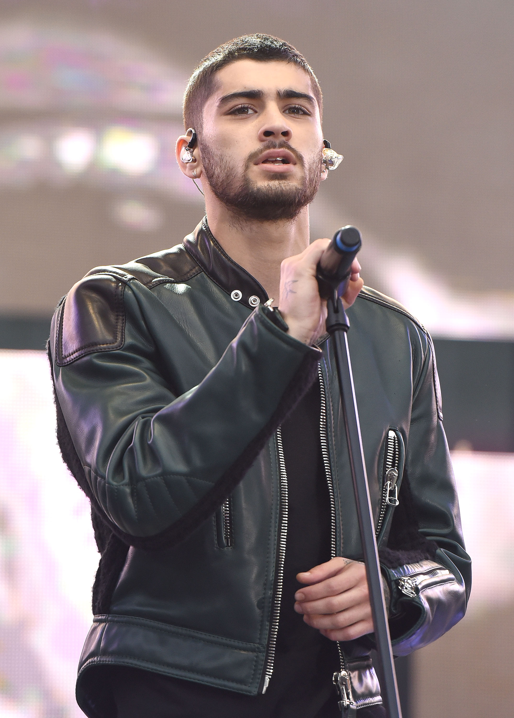 Why 'jealous' Zayn Malik took 'cheap shot' at former bandmate Harry Styles