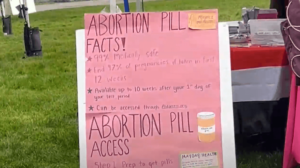 UO students say on-campus abortion pill access would cut barriers for ...
