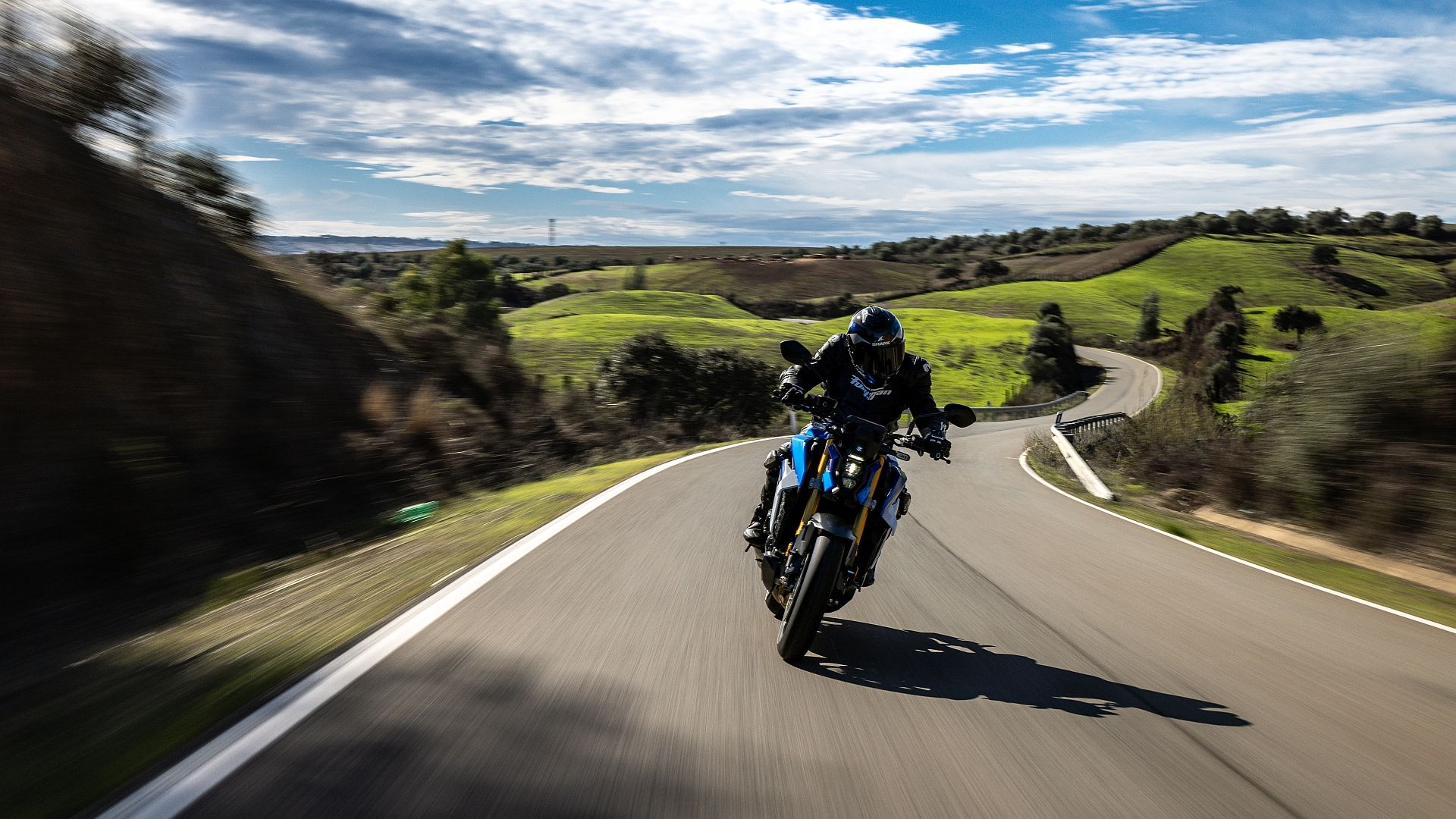 The Suzuki that delivers big-bike performance in a lean package