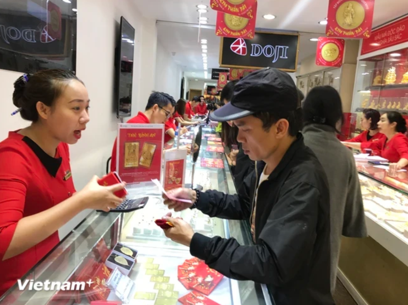 Nhiều chính sách kinh tế liên quan vàng, chứng khoán có hiệu lực từ ...