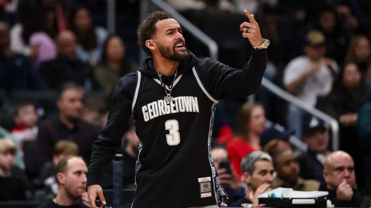 Trae Young honors Wizards legend John Wall with a heartfelt tribute as ...