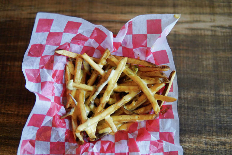 Lankford's Grocery opens anticipated third location in The Woodlands