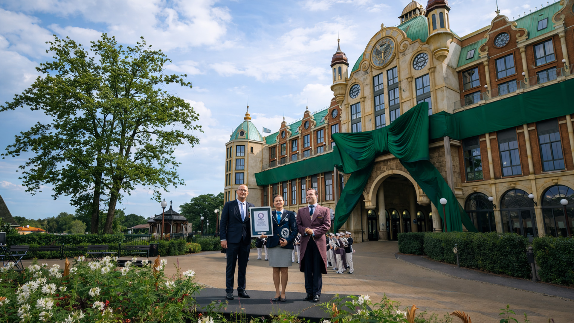 Officieel wereldrecord voor nieuw Efteling Grand Hotel Resort
